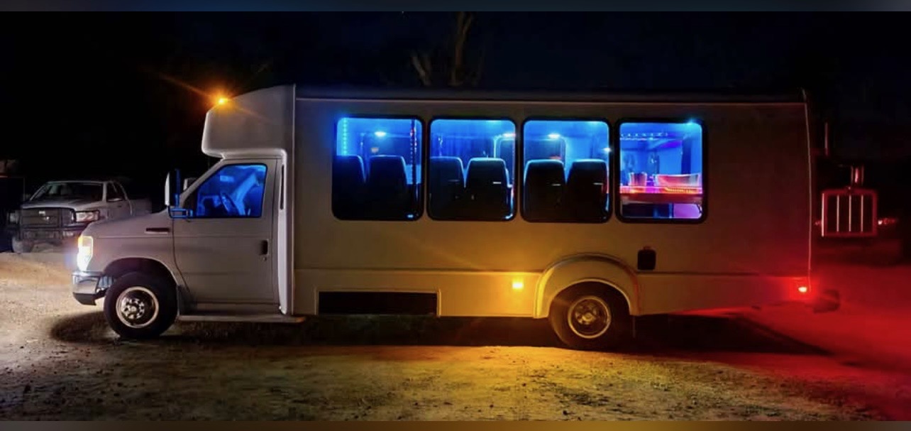 Ride to the Side - Party Bus Services in Wisconsin